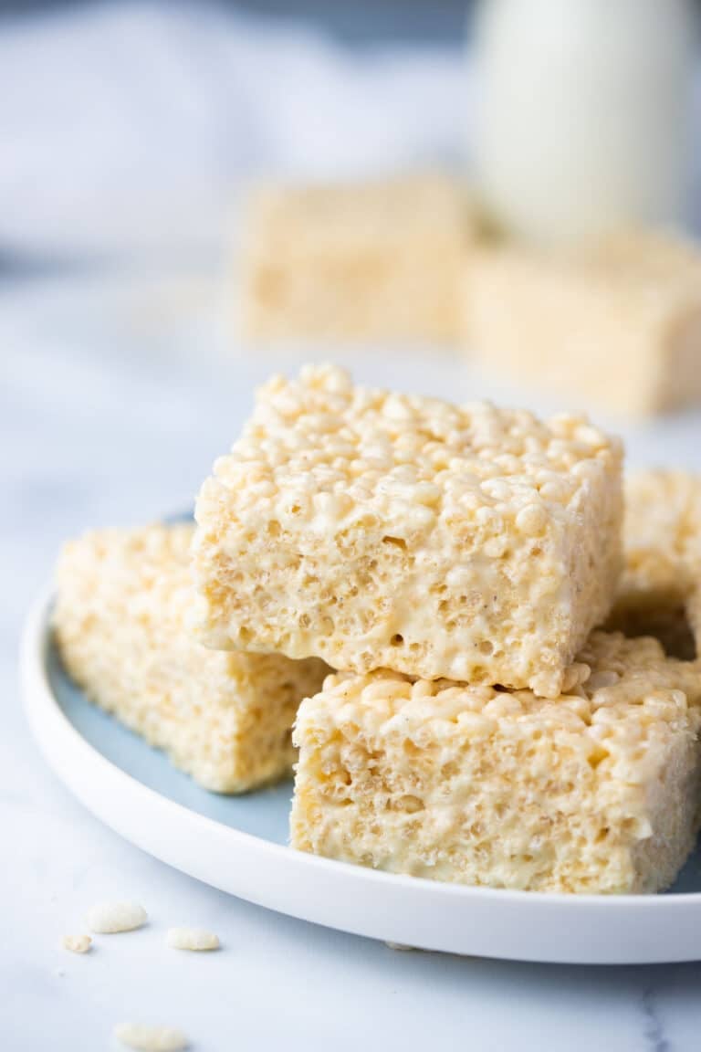 Rice Bubble Slice with Marshmallows - The Cooking Collective