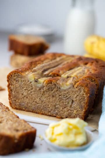 4 Ingredient Banana Bread - The Cooking Collective