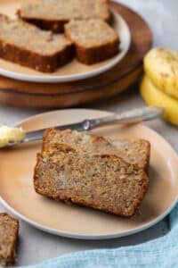 4 Ingredient Banana Bread - The Cooking Collective